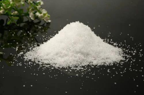 White Powder Urea, Grade : Agricultural, Packaging Type : Bag at Best ...
