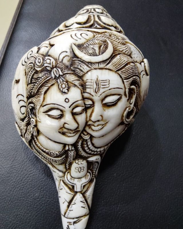 Shell Crafts, Color : Multicolor, Packaging Type : Wooden Box at Rs ...