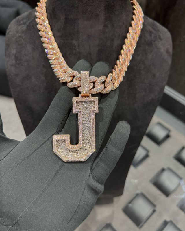 J Shape Rapper Style Iced Out Pendant at USD 620 - USD 750 / piece in ...